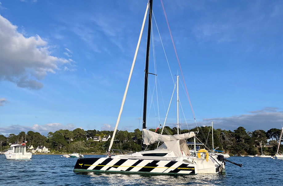 trimarans for sale Dragonfly 25 Sport (under first agreement) Dragonfly ...